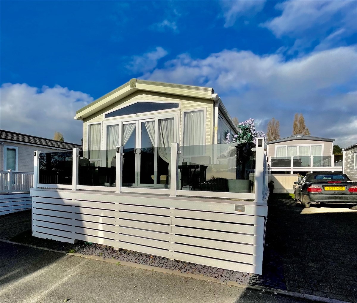 41 Harbour View - Hamworthy Park | Sale | Beach Huts