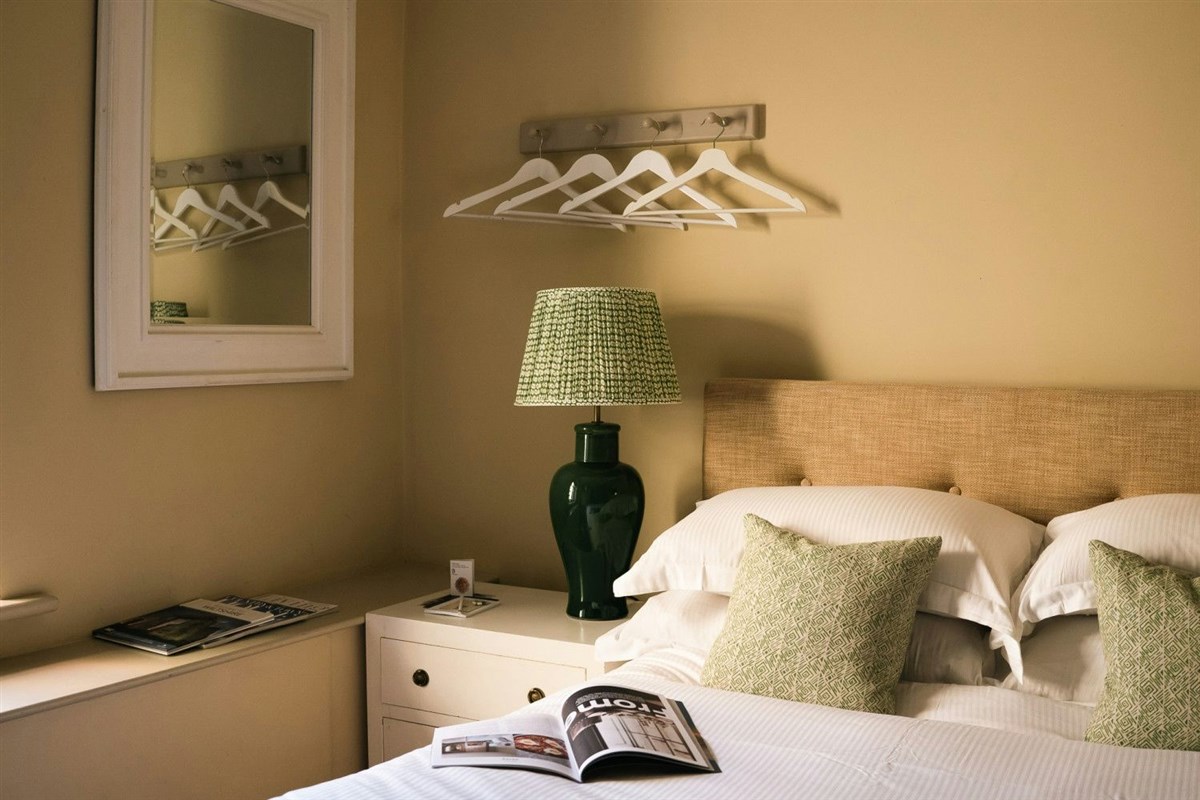 The Beckford Arms - Tisbury | Pubs with Rooms | Britain's Finest