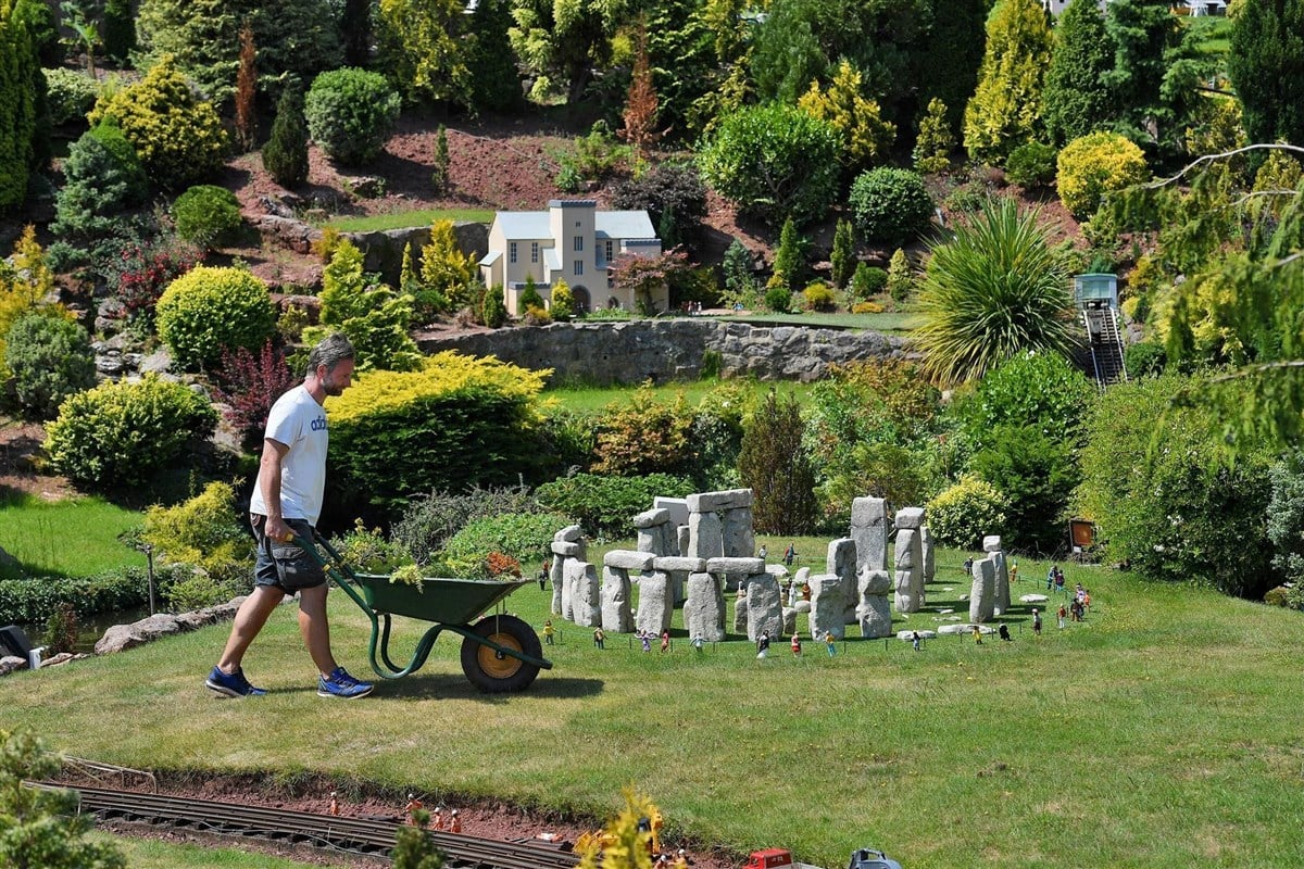 Babbacombe Model Village - Torquay | Attractions & Activities | Britain ...