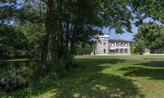 Ormesby Manor - Norfolk | Self-Catering | Britain's Finest
