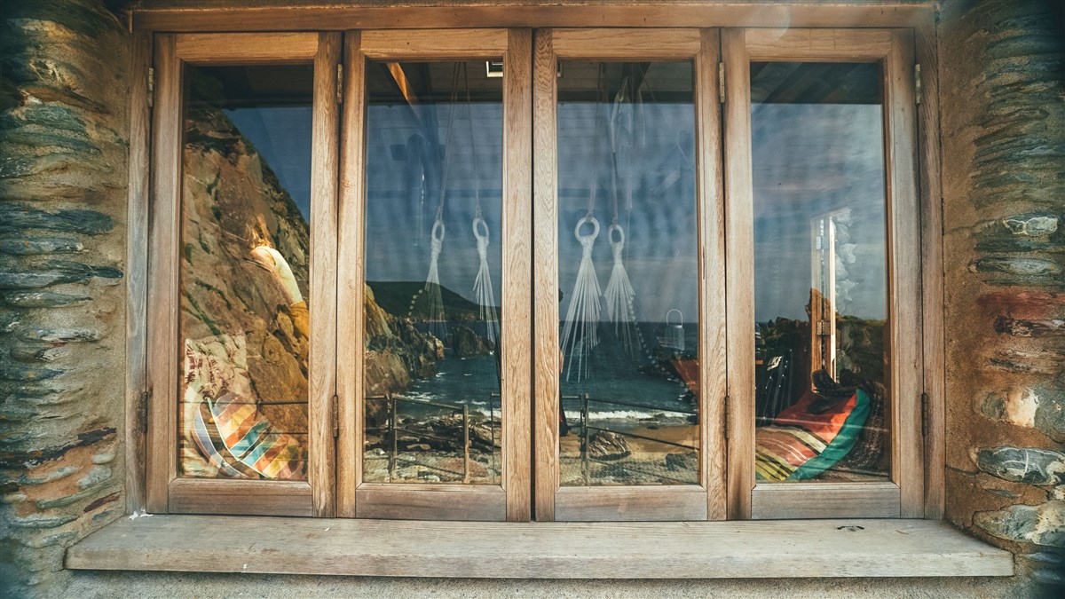 The Beach Hut, Yealmpton - Carswell Cove | Rent | Beach Huts
