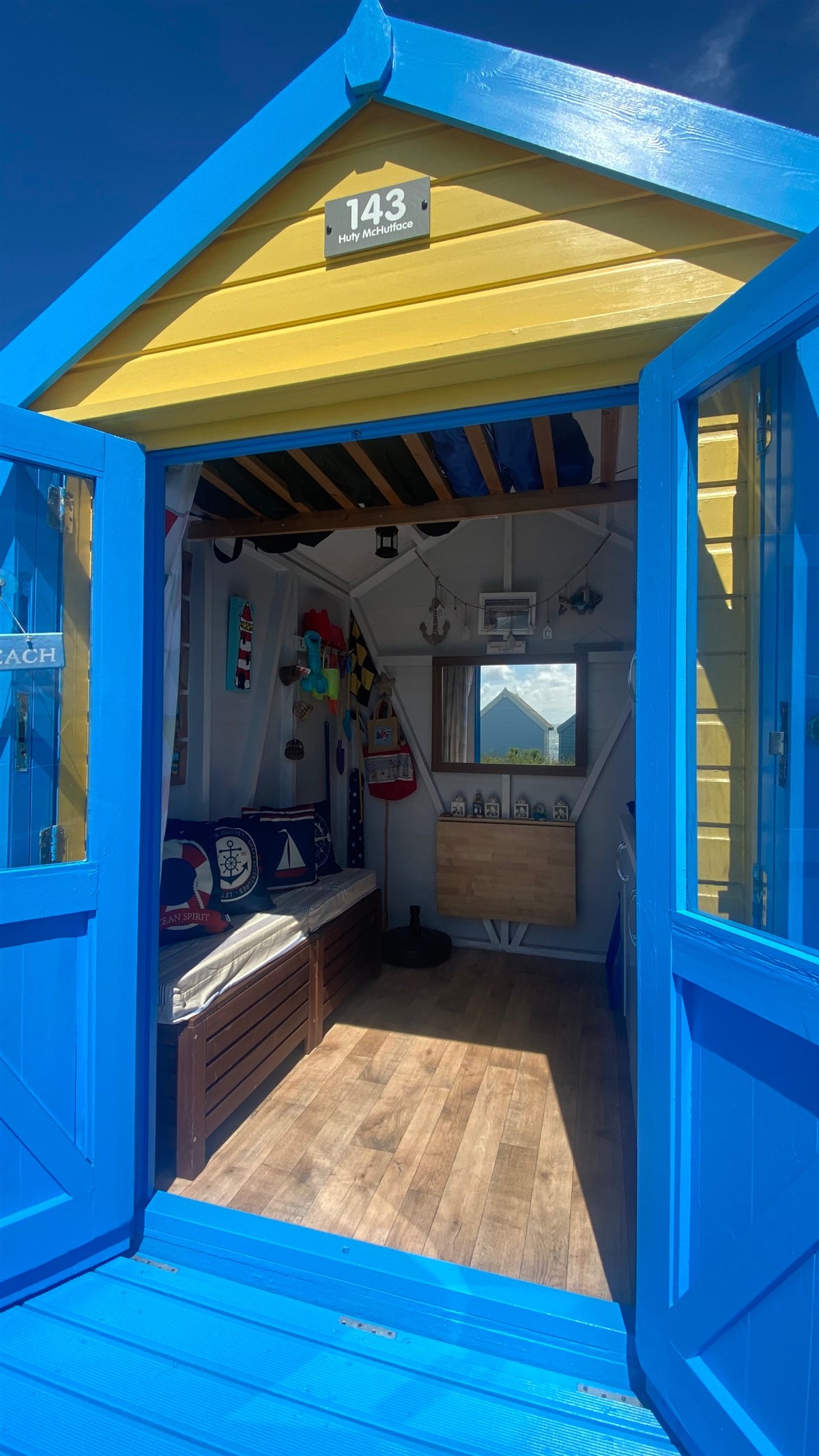 143 Huty McHutface - Friar's Cliff Beach | Rent | Beach Huts